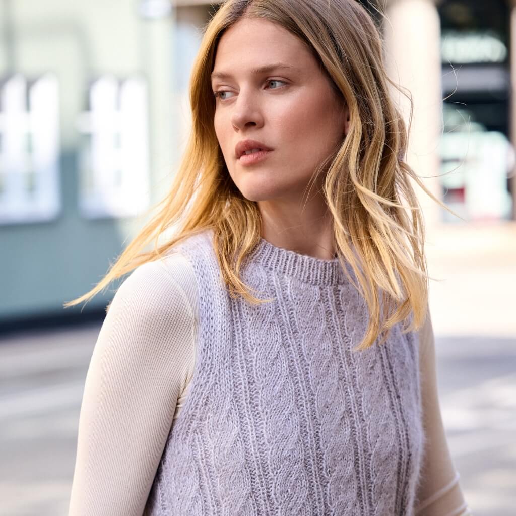 Pullunder mit Zopfmuster von Lana Grossa lieblingsgarn.de